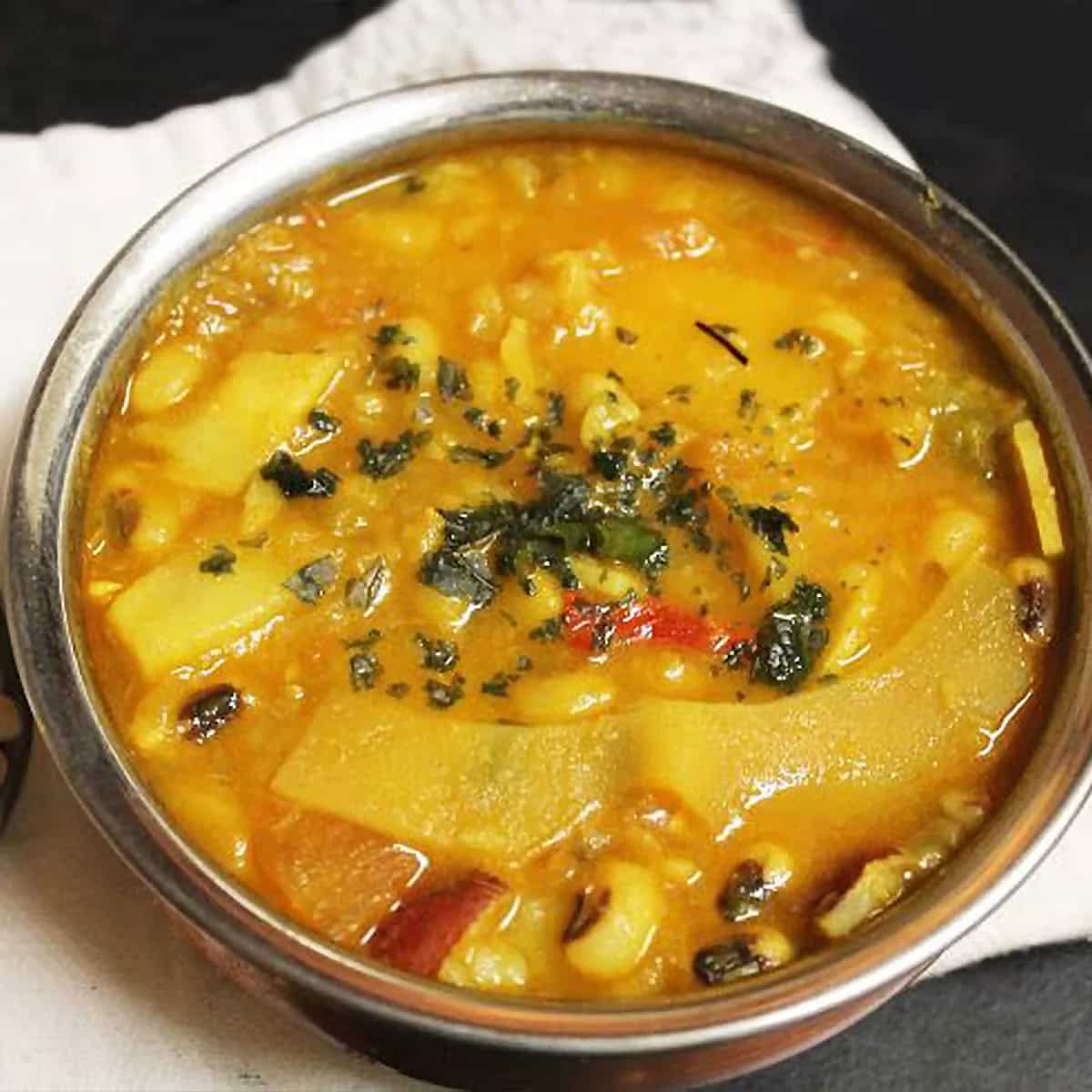 How To Make Aloo Tama Recipe